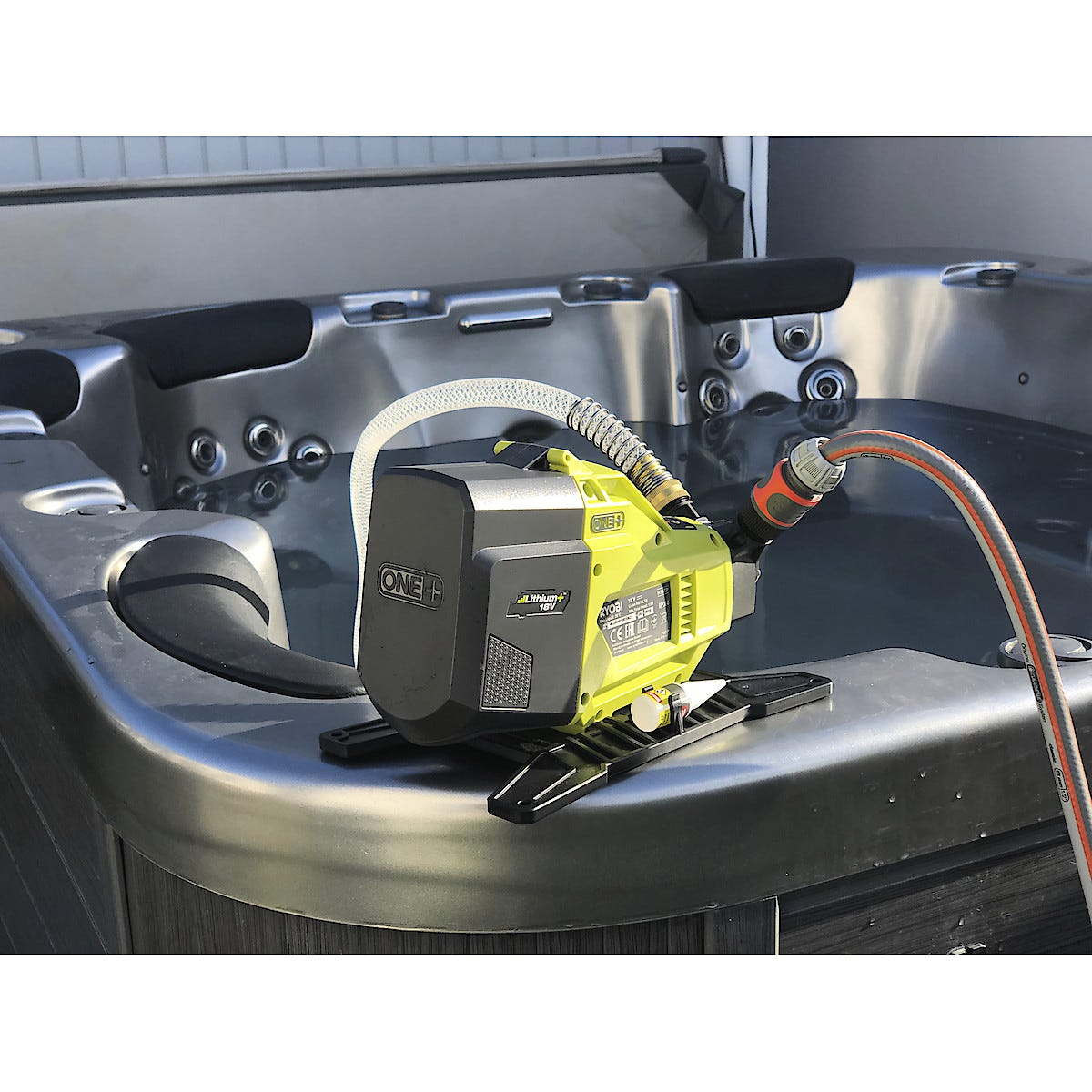 Ryobi R18TP-0 vannpumpe | Clas Ohlson