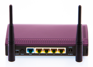 Dovado PRO, router for mobilt bredbånd | Clas Ohlson